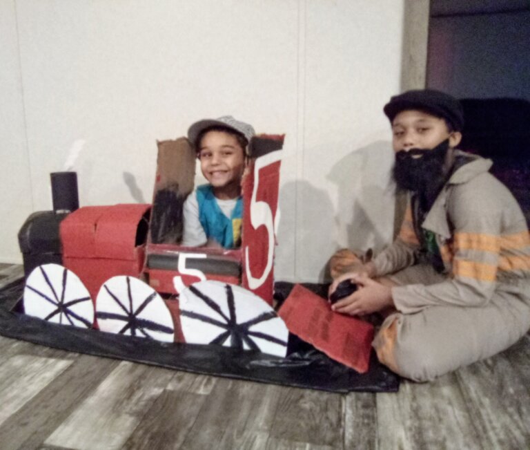 Let Grow Announces the Winners of Their Cardboard Contest