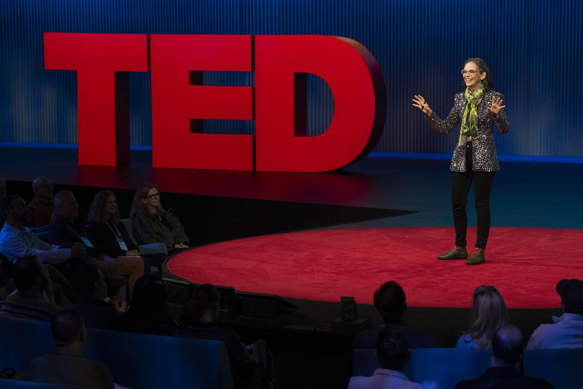 MY TED TALK, by LENORE SKENAZY - Let Grow